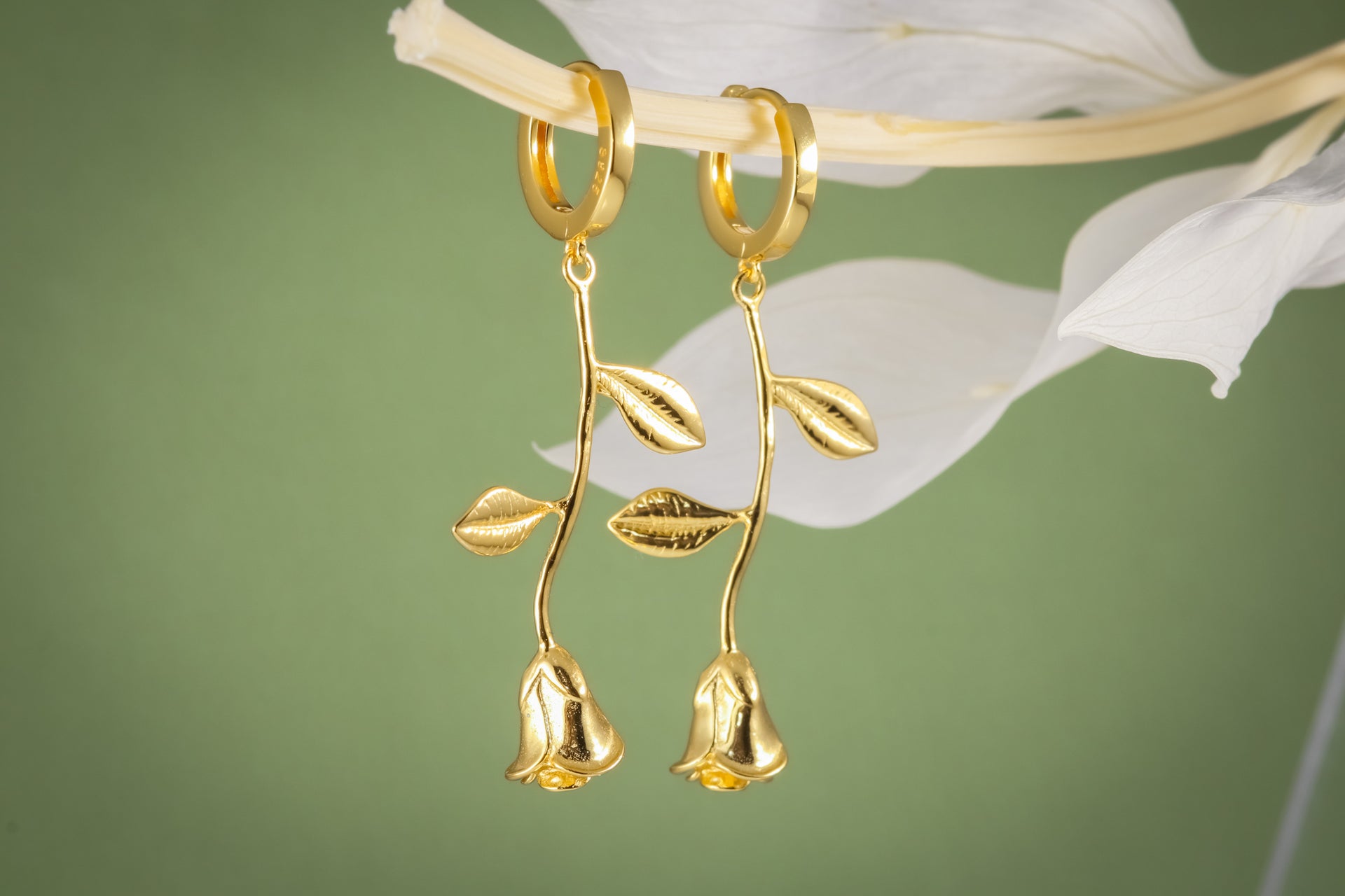 AllOver | Gorgeous jewelry and piercings since 2002